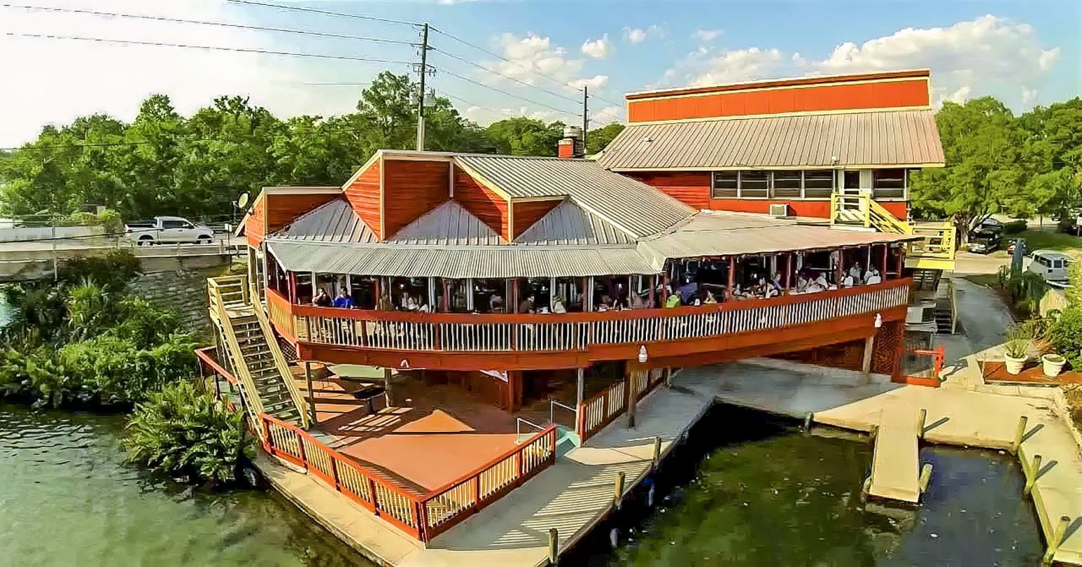 Upper Deck Restaurant | Hernando Beach | Visitor Guide