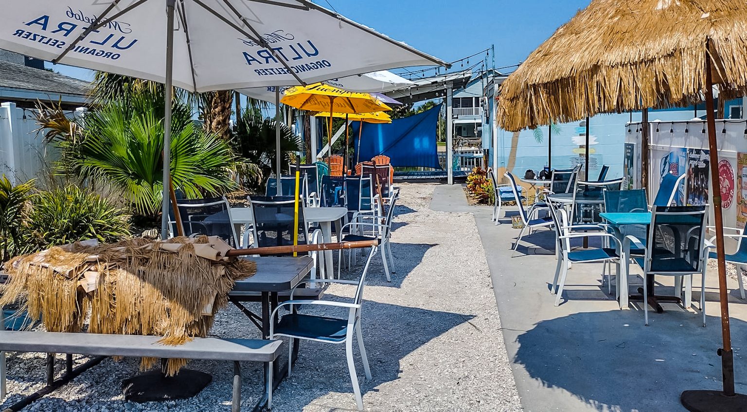Lei Lo Tiki Hut